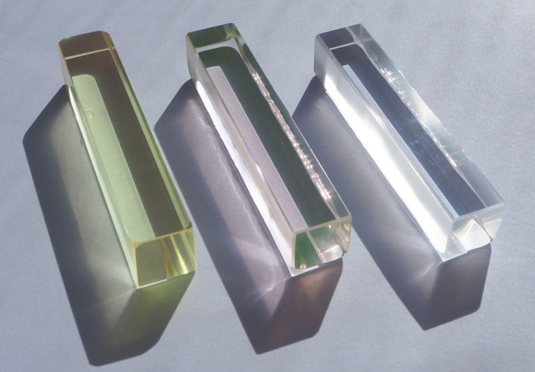 Bulk fluoride glasses - Le Verre Fluoré